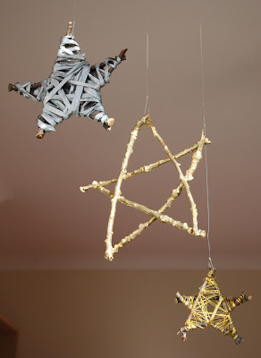12 DIY Christmas Stars Crafts & Activities for Kids - K4 Craft Community