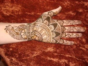 27 Beautiful Arabic Mehndi Designs: Full Hands and Feet - K4 Craft
