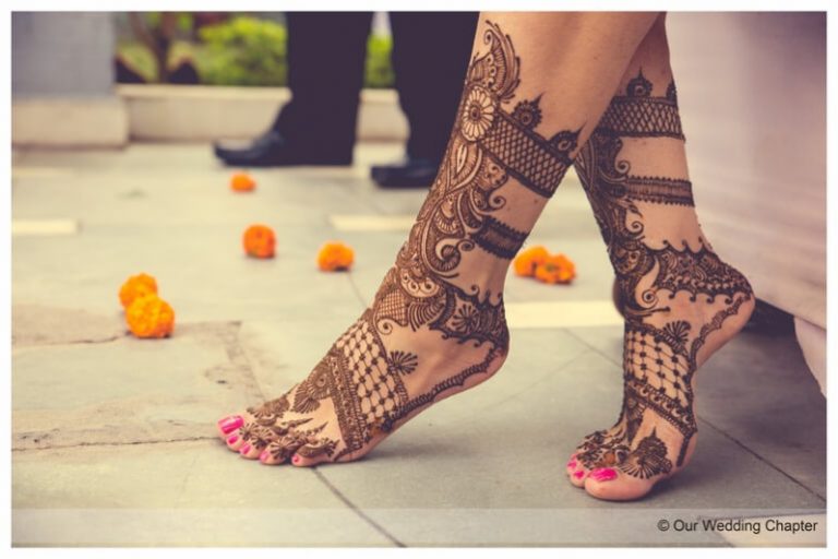 20+ Stylish Mehndi Designs for Hand & Legs - K4 Craft